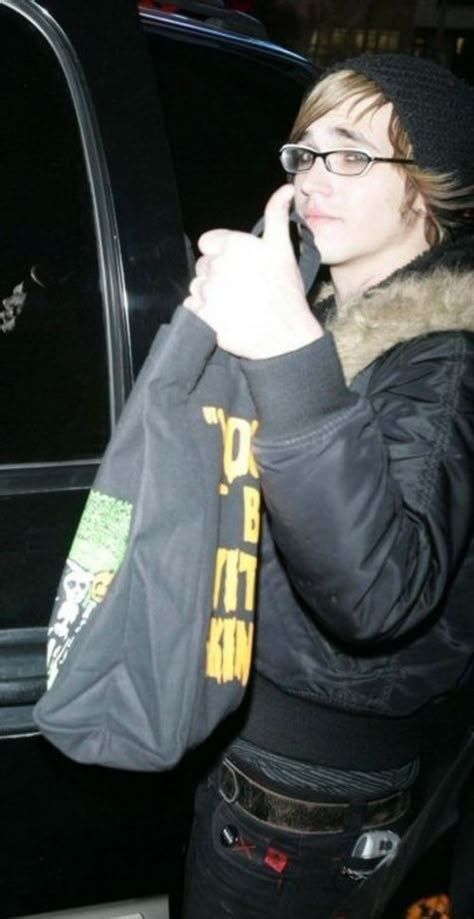 Mikey Way Gif Mikey Way My Chemical Romance Mcr