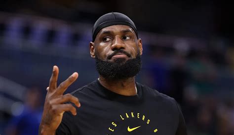 Lebron James Chimed In On The Jimmy Butler Heat Drama With A Nsfw Take