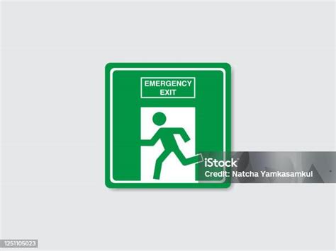 녹색 비상 구도 표지판 화재 출구 표지판 비상 문 기호 대피 아이콘 퍼블릭 사이니지 벡터 일러스트레이션 가정의 방에 대한 스톡 벡터 아트 및 기타 이미지 Istock