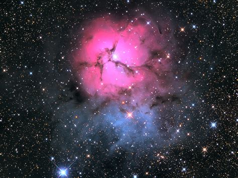 Trifid Nebula Wallpaper