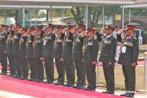 Guard Of Honour For Qatari King At Airport Photos Onlinekhabar