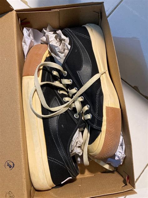 Sepatu Compass Gazelle Fesyen Pria Sepatu Sneakers Di Carousell