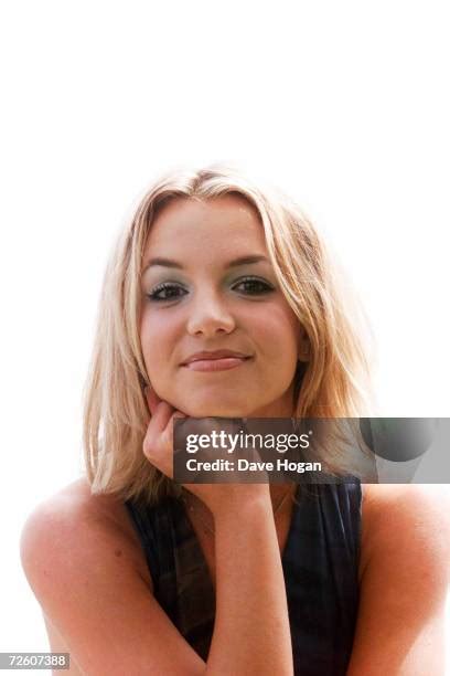 Singer Britney Spears Poses At A Photocall In Parisfrance On The 5th
