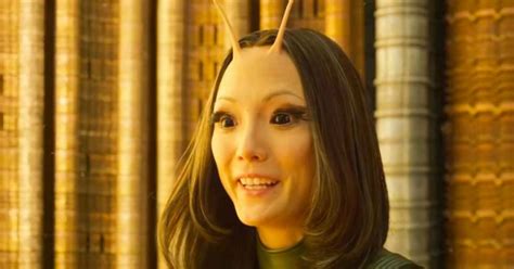 5 Things We Cant Help But Love About The Mcus Mantis Black Girl Nerds