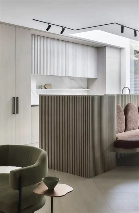 45 Trendy And Eye Catchy Fluted Kitchen Islands Digsdigs