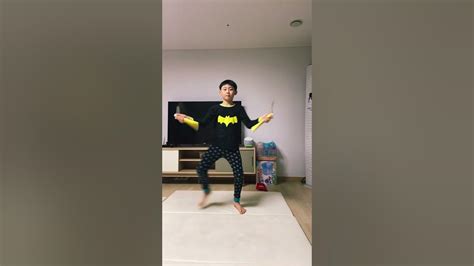 쌍절곤 양손 기본동작 Youtube