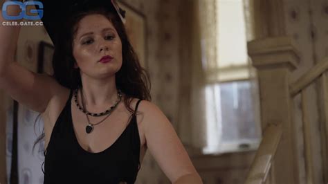 Emma Kenney Nude Pictures Onlyfans Leaks Playboy Photos Sex Scene