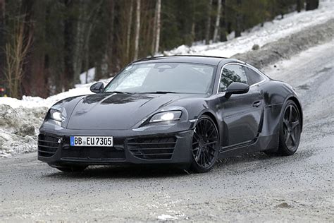 자동차 스파이샷 포르쉐 718 카이맨 Ev 전기 스포츠카의 새로운 시대
