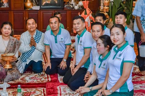 ຊ່າງພາບ ເມີ້ຍເຮົາ Added A New Photo ຊ່າງພາບ ເມີ້ຍເຮົາ