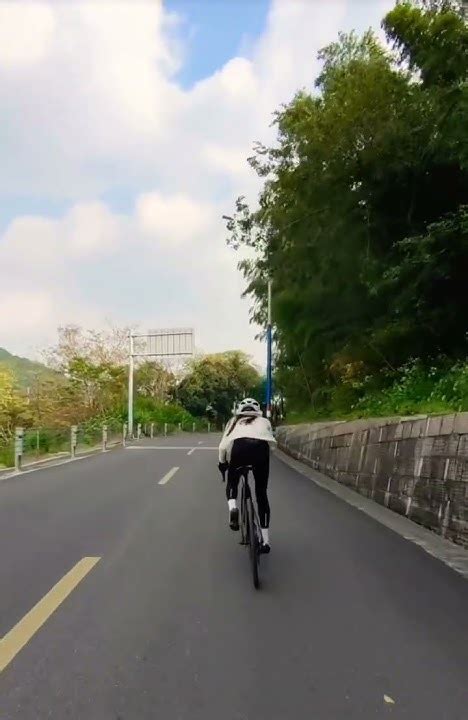 🚴‍♂️ 로드자전거로 언덕 오르기 완전정복 💪 초보도 쉽게 성공하는 꿀팁 7가지 🏔️ Youtube