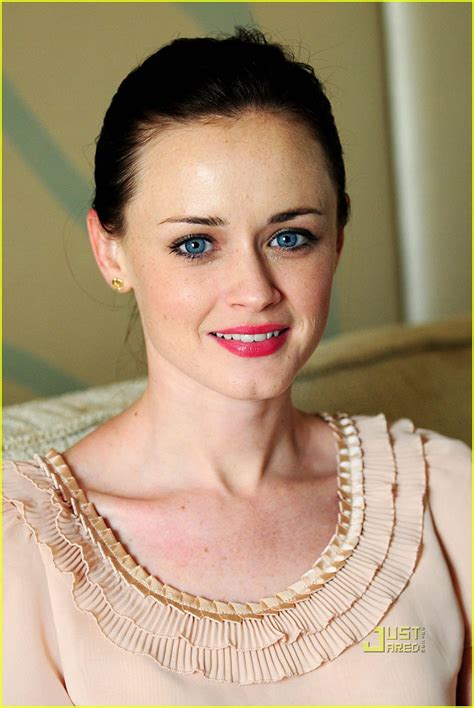 Alexis Bledel Eyes