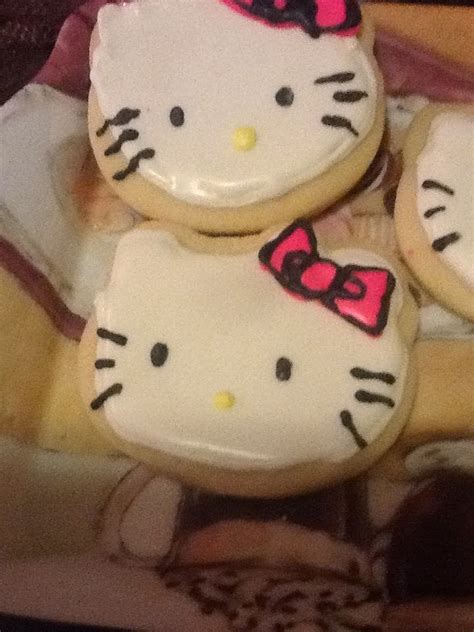 Melindas 3 Sweets Hello Kitty Sugar Cookies