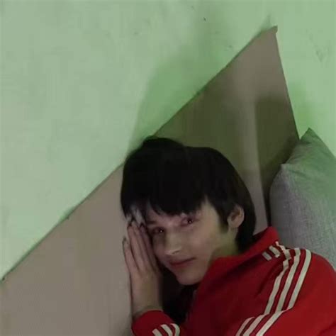 소르베 on Twitter 빤짝빤짝 말려올라간 머리 귀여워 https t co P98TV5YvLH Twitter