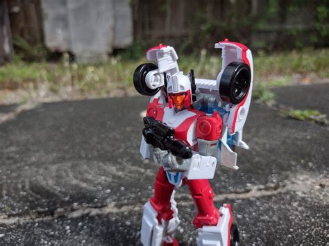 Transformers Legacy Minerva Robot Mode By Aikoheiwaisawsum On Deviantart