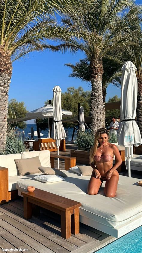 Erika Schneider Erikaschneider Nude Onlyfans Leaks Fappening Fappeningbook