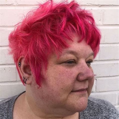 Short Hairstyles For Chubby Faces And Double Chins Hair Motive