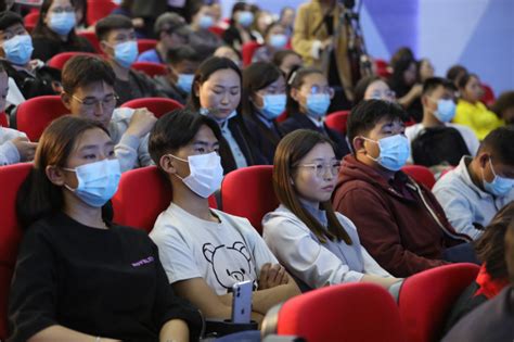 Ерөнхий сайд Л Оюун Эрдэнэ Шинэ сэргэлтийн бодлогыг хэрэгжүүлэхэд 38 мянган чадварлаг инженер