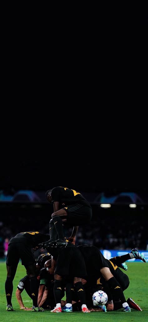 ⁪گلچین عکس های مناسب برای پروفایل از رئال مادرید طرفداری