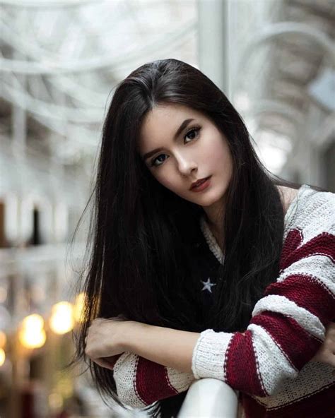 70 Best Long Straight Black Hairstyle Ideas Of 2019 Howlifestyles