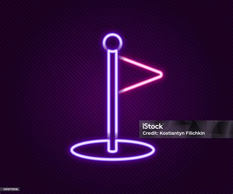 검은 색 배경에 고립 된 빛나는 네온 라인 골프 플래그 아이콘 골프 장비 또는 액세서리 다채로운 개요 개념 벡터 개인 장식품에