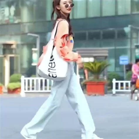 New กางเกงยีนส์ทรงหลวมสไตล์เกาหลี หลากสี ทรงสวย กางเกงใส่สบาย ยอดนิยม Th