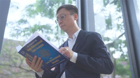 Professor Yi Ma Assumes Headship Of Department Of Computer Science Hku Musketeers Foundation