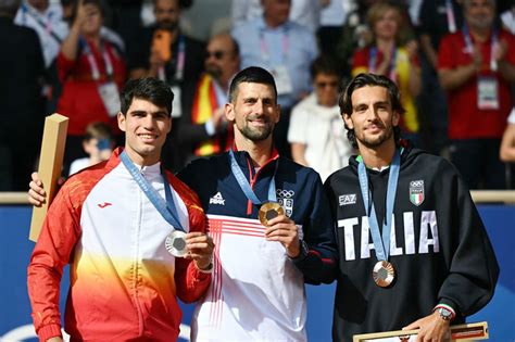 ‘테니스 전설 조코비치 파리올림픽 포상금 전액 기부 무예신문 대한민국 대표 무예체육뉴스