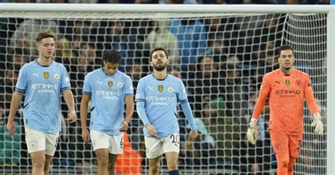 맨시티 ‘충격의 대굴욕 ···ucl서 75분간 3골차 앞서고도 승리 못한 최초 불명예