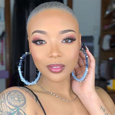 Bisexual Haircut All You Need To Know About Monumentally Timeless Hairstyle