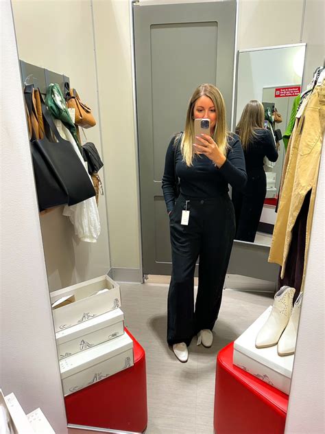 Lindsi Johnson Shopstyle