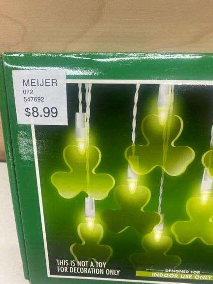 2 Strings Of Led Shamrock Lights Works Lil Dusty Online Auctions All Estate Services Llc