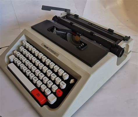 Máquina De Escribir Olivetti Lettera 42 Años 70 Mi Máquina De Escribir
