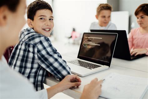Algoverse Coding Academy See 2025 Schedules Reviews And More