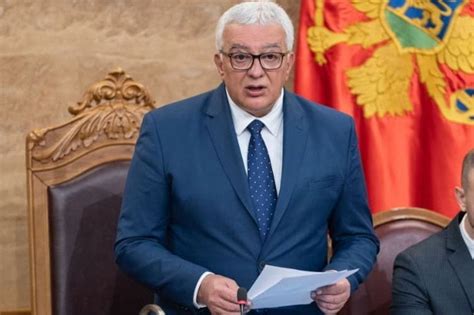 Предсједник Мандић изјавио саучешће поводом смрти папе Франциска Српска радио телевизија