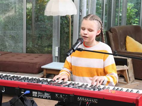 Neyla Aus Dresden „unconditional“ Begeistert Bei Dein Song
