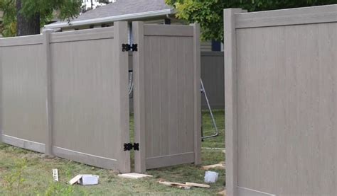 How To Install Vinyl Fence A Diy Video Guide At Carla Apgar Blog