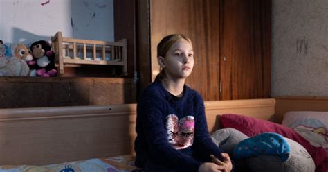 머리 희어진 우크라이나 8살 아동 원인은 ‘전쟁 스트레스