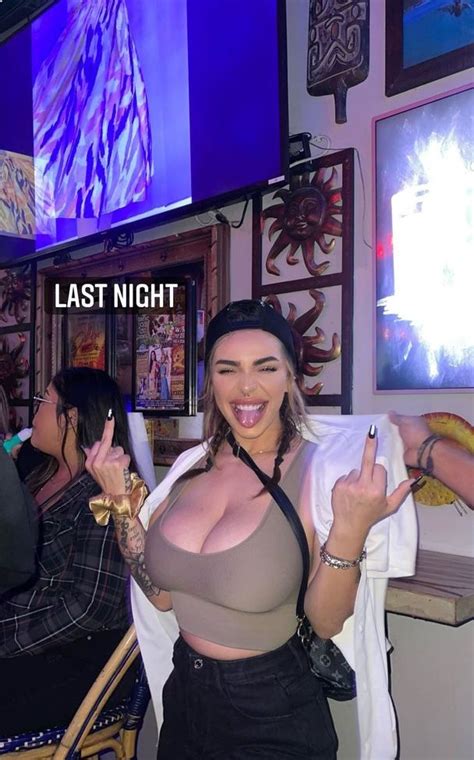 Ashley Bernier Nude Porn Pictures Xxx Photos Sex Images 4081095 Pictoa