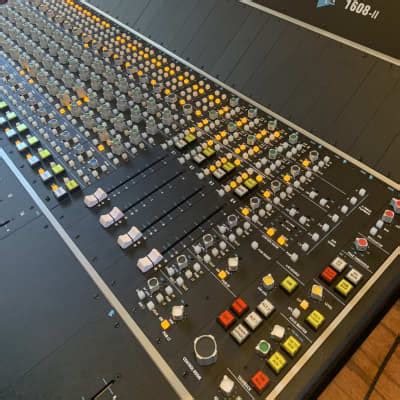 API II Channel Bus Recording Console Reverb