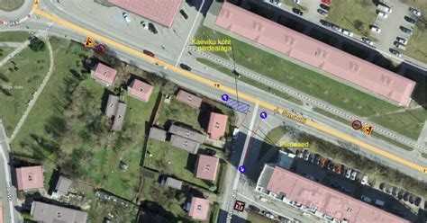 Liiklus On Ajutiselt Piiratud J Smuuli Vallimaa Ristmikul