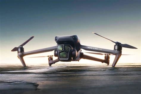 DJI представила профессиональный дрон Mavic 3 Pro с тремя камерами по ...