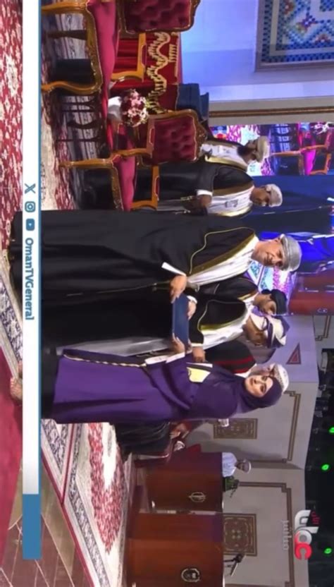 يَرْفَعِ اللَّهُ الَّذِينَ آمَنُوا مِنكُمْ وَالَّذِينَ أُوتُوا