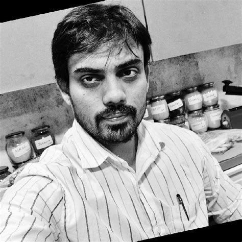 dr waqas ansari massage therapist health assist clinic linkedin