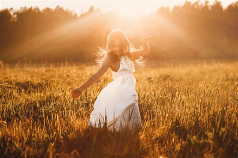 Alisa By Anton Zhilin 500px