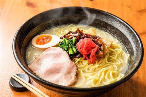 Tonkotsu Ramen Recipe Japans Rich And Creamy Noodle Soup Recipeguru