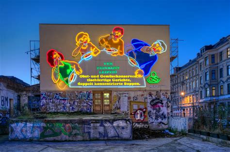 무료 이미지 광고하는 간판 미술 벽화 라이프 치히 숟가락 가족 네온 광고 디스플레이 장치 2000x1327 653350 무료 이미지 Pxhere