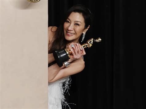Celebrities at the 2023 vanity fair oscars after party as photographed by mark seliger – Artofit
