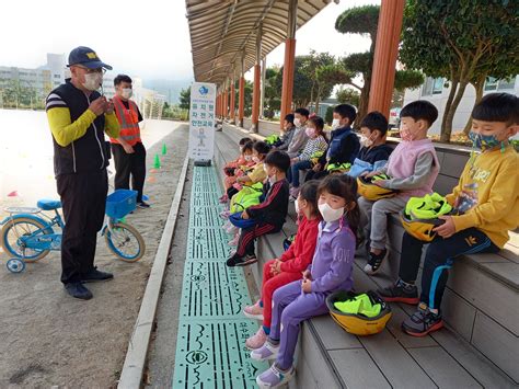 자전거21 유치원 자전거안전교실 운영