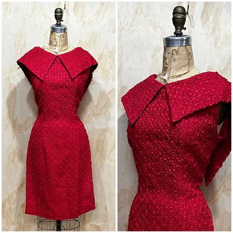 1950s Vintage Ribbon Lace Red Wiggle Dress Mintage Vintage