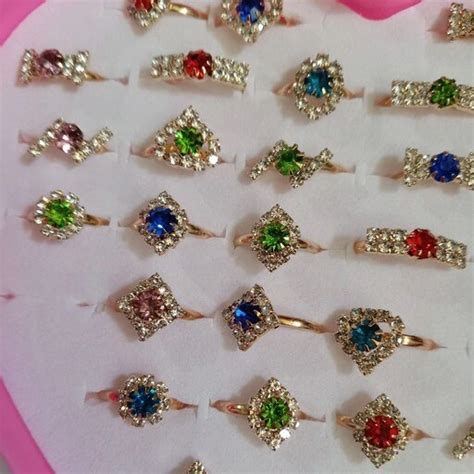 خرید و قیمت انگشتر بچگانه نگین دار، پک سه تایی انگشترنگین دار دخترانه ترب